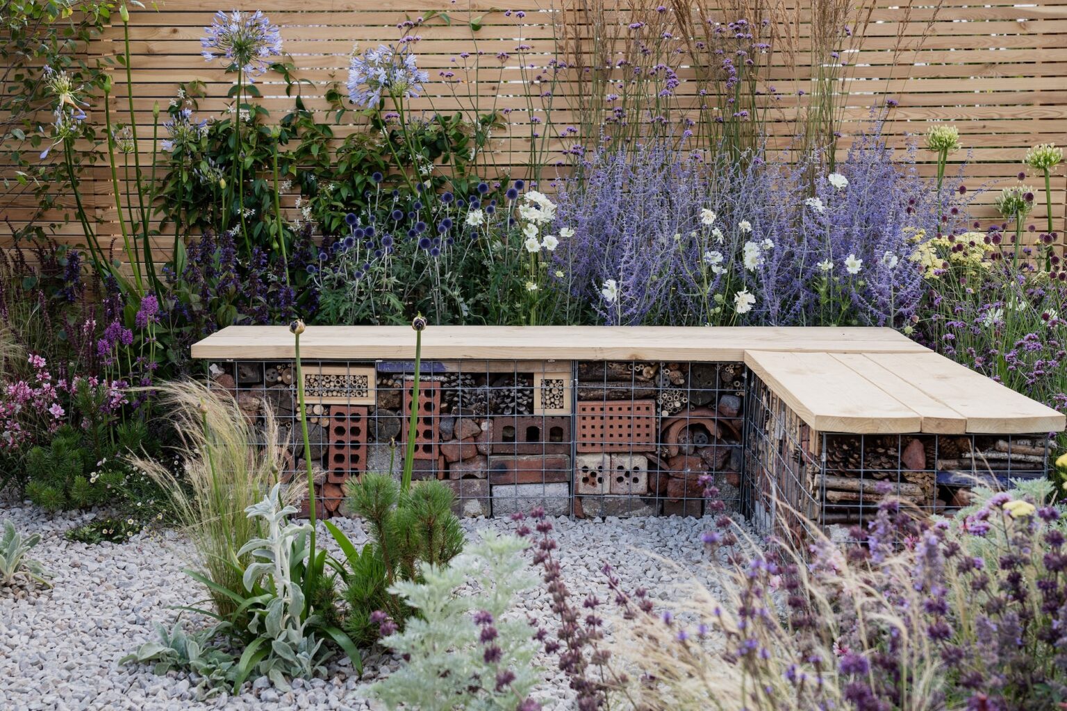 A garden for pollinators & first-time gardeners | Medal-winning garden ...